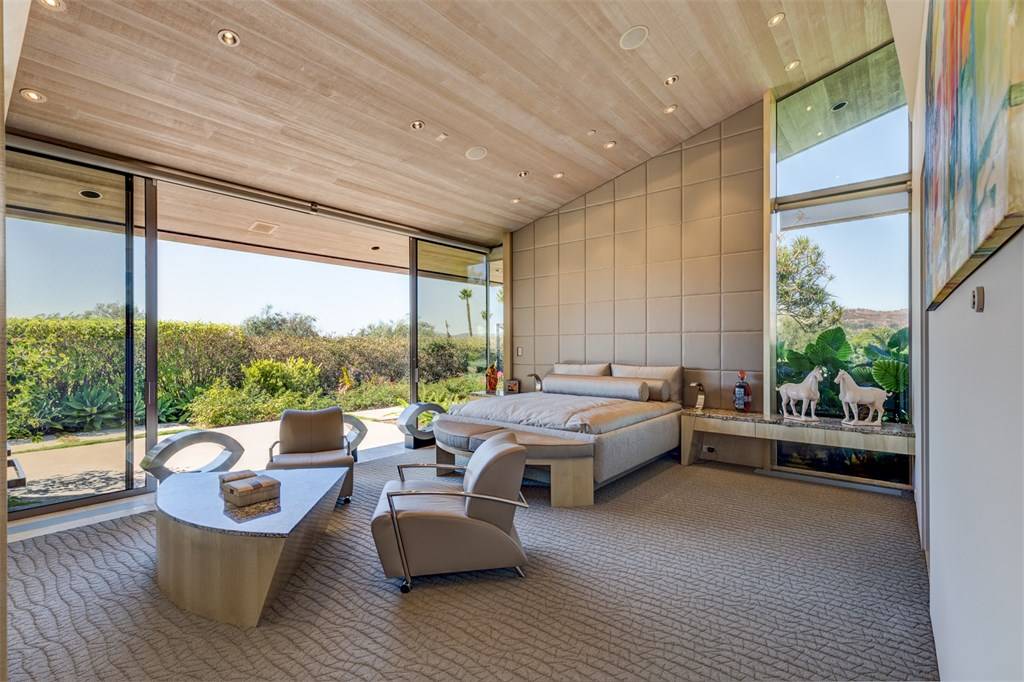 Open House | Step Inside an Architectural Gem - Sotheby´s International ...