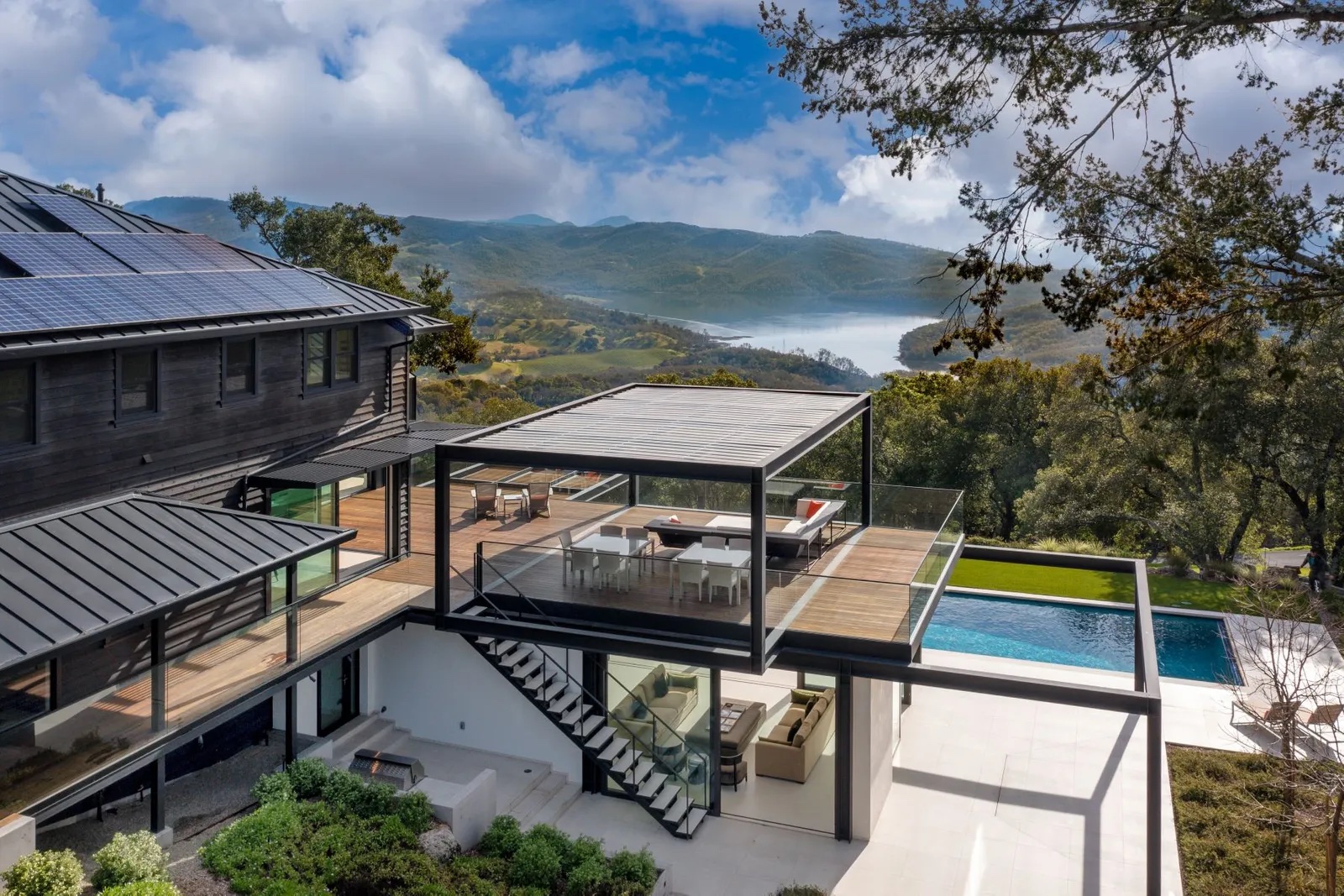 Inside a Japanese-Inspired Wine Country Compound - Sotheby´s ...
