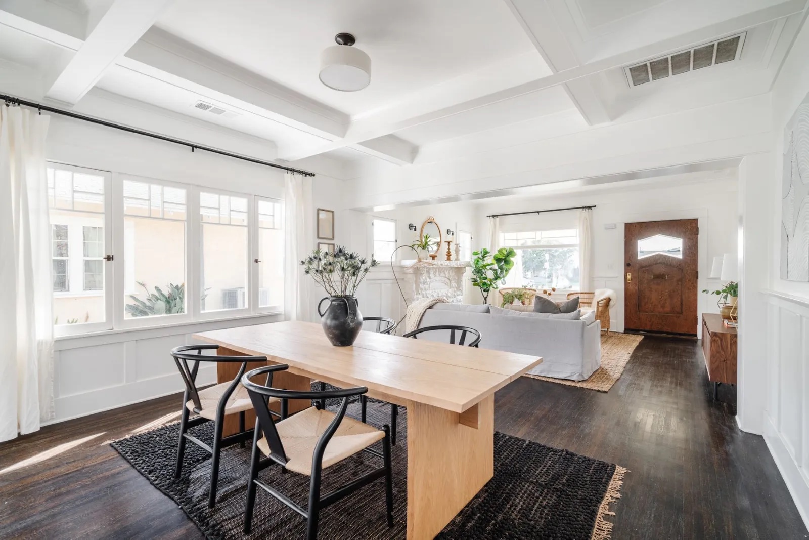 The Breakfast Club: 5 Delightful Breakfast Areas | Sotheby’s Blog